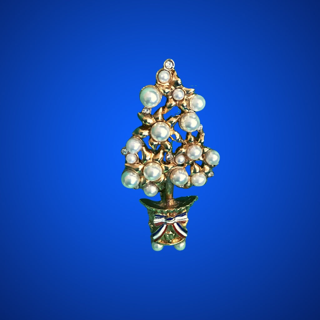 Patriotic Topiary Tree Pin – Ann Hand